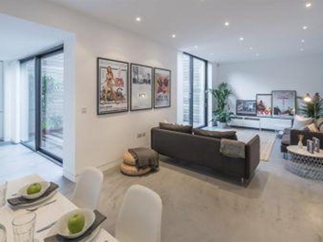 2 Bedrooms Flat for rent in Oval Road, Primrose Hill NW1