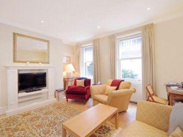 2 Bedrooms Flat for rent in Ovington Gardens, Knightsbridge, London SW3