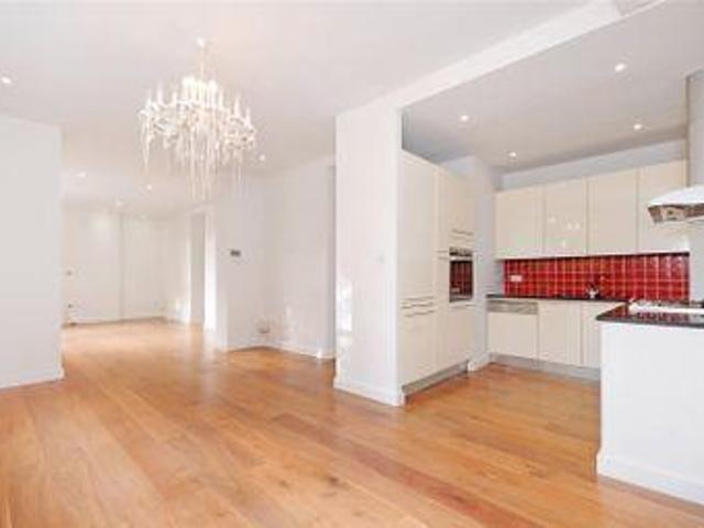 2 Bedrooms Flat for rent in Ovington Square, London SW3