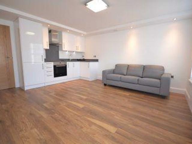 2 Bedrooms Flat for rent in Oxford Road, Reading RG1
