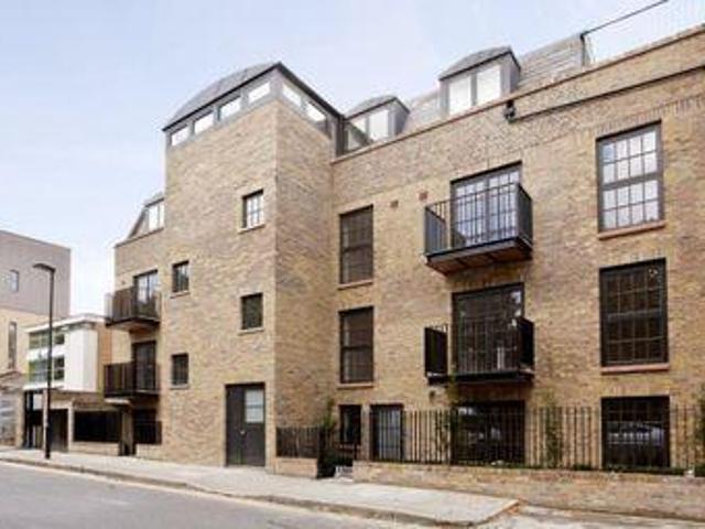 2 Bedrooms Flat for rent in Lough Road, Islington N7