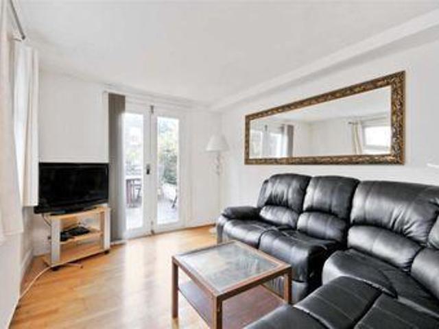 2 Bedrooms Flat for rent in Loveridge Road, London NW6