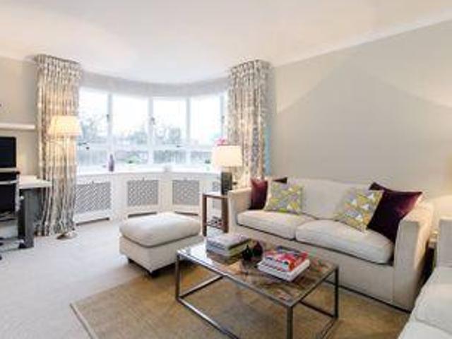 2 Bedrooms Flat for rent in Lower Sloane Street, Sloane Square SW1W