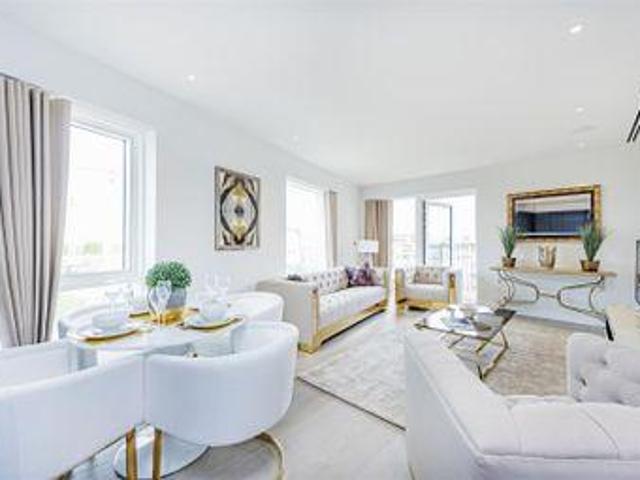 2 Bedrooms Flat for rent in Lockside House, Chelsea Creek, 3 Thurstan Street, Fulham, London SW6