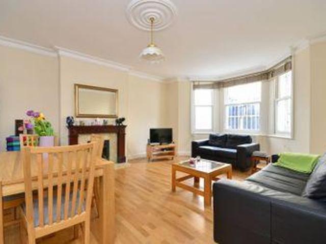 2 Bedrooms Flat for rent in Longridge Road, Kensington SW5
