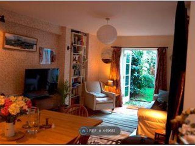 2 Bedrooms Flat for rent in London, London NW3
