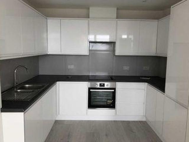 2 Bedrooms Flat for rent in London Road, Bromley BR1