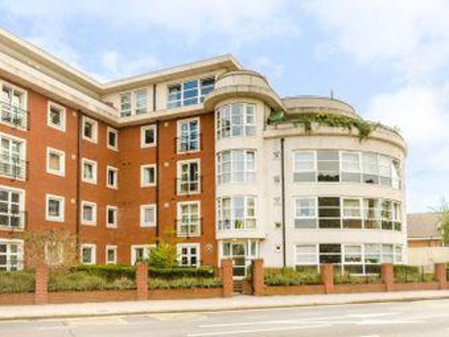 2 Bedrooms Flat for rent in London Road, Kingston KT2