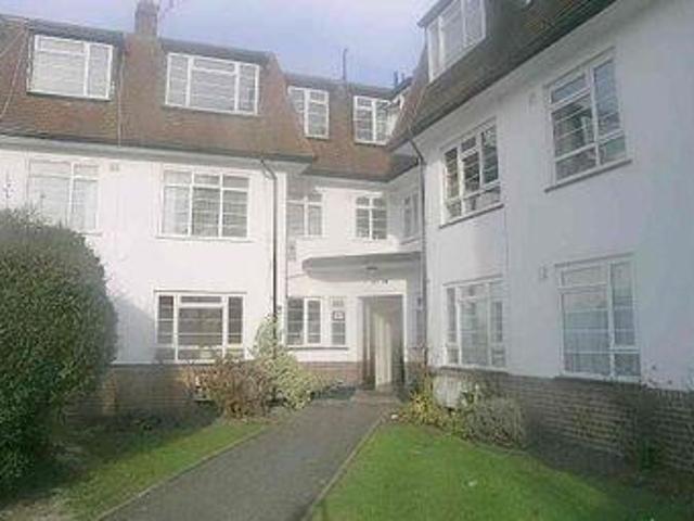 2 Bedrooms Flat for rent in London Road, Morden SM4