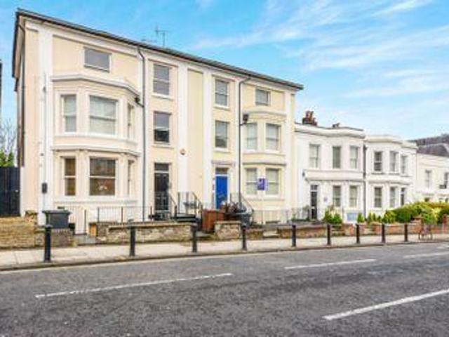 2 Bedrooms Flat for rent in London Road, St.Albans AL1