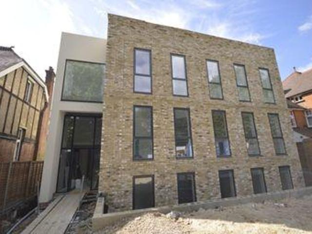 2 Bedrooms Flat for rent in London Road, St. Albans AL1