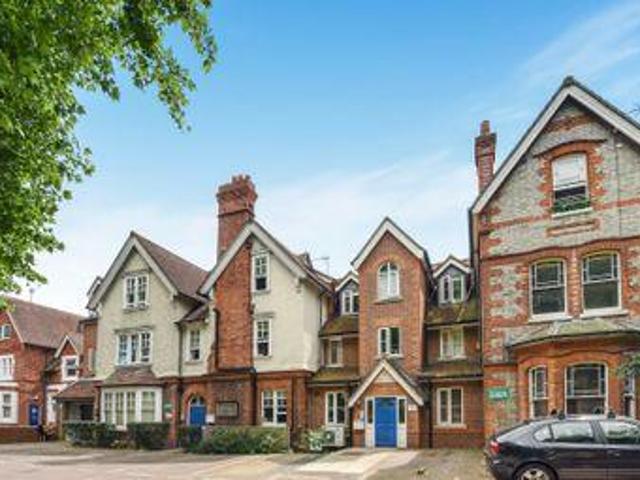 2 Bedrooms Flat for rent in London Road, Reading RG1