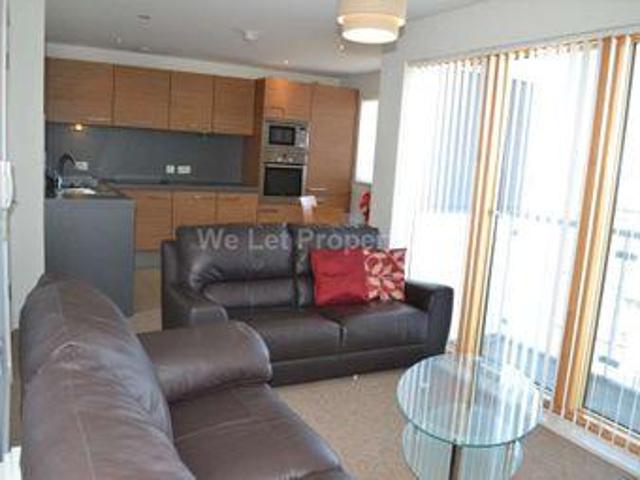 2 Bedrooms Flat for rent in Lord Street, Manchester M4