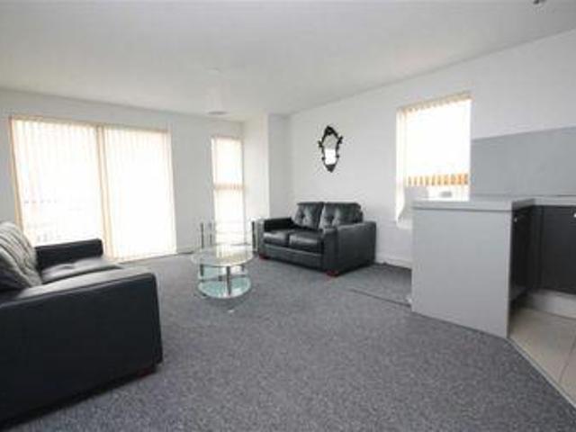 2 Bedrooms Flat for rent in Lord Street, Manchester M4