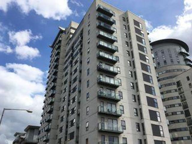 2 Bedrooms Flat for rent in Lord Street, Manchester M4