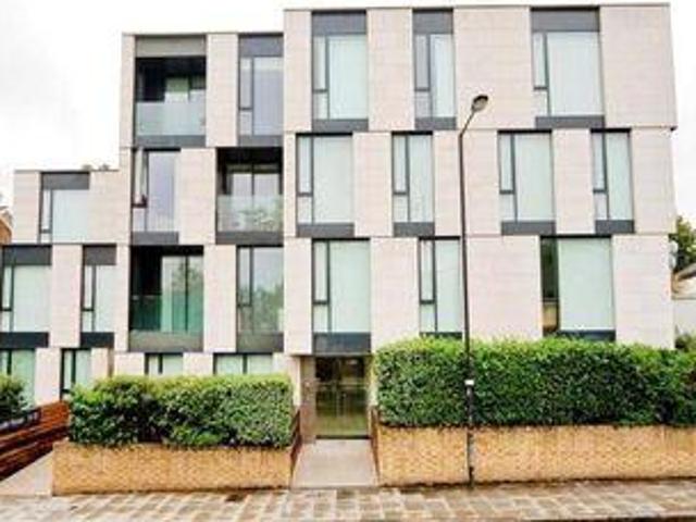 2 Bedrooms Flat for rent in Latitude House, Oval Road, Camden, London NW1