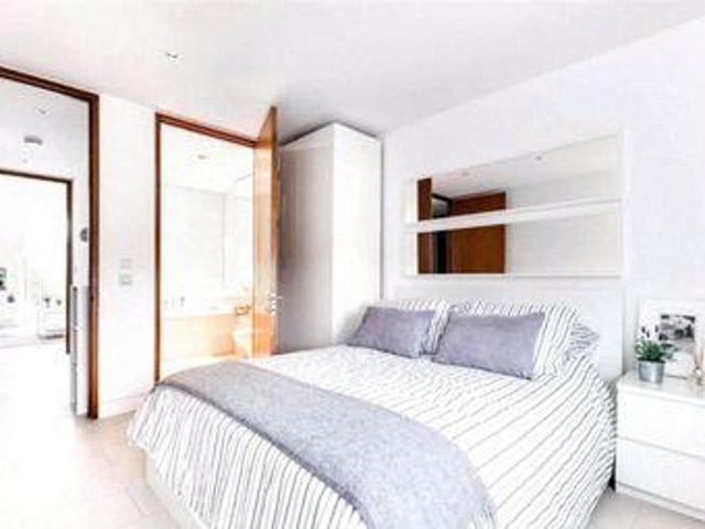 2 Bedrooms Flat for rent in Latitude House, Oval Road, Regents Park NW1