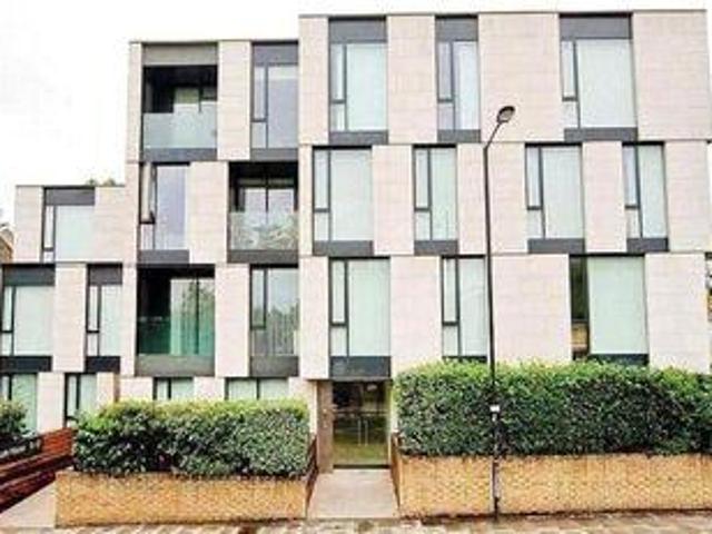 2 Bedrooms Flat for rent in Latitude House, Oval Road, Regents Park NW1