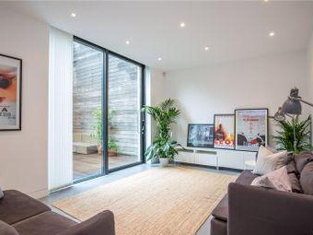 2 Bedrooms Flat for rent in Latitude House, Primrose Hill, London NW1