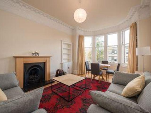 2 Bedrooms Flat for rent in Lauderdale Street, Marchmont EH9