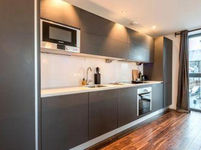 2 Bedrooms Flat for rent in Lavender House, London E1