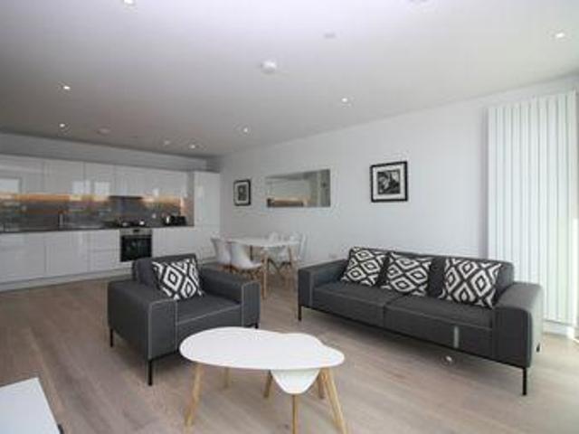 2 Bedrooms Flat for rent in Laker House, Royal Wharf, Docklands E16