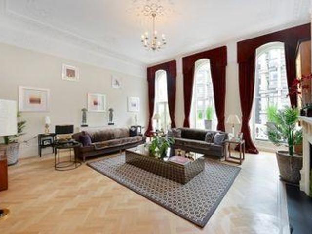 2 Bedrooms Flat for rent in Lancaster Gate, Bayswater W2
