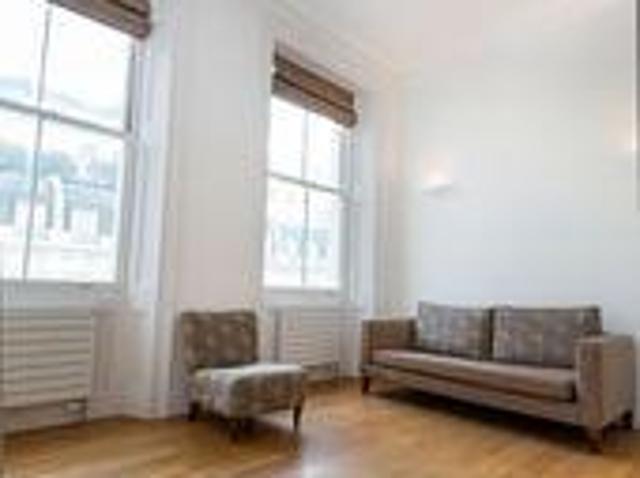 2 Bedrooms Flat for rent in Lancaster Gate, London W2