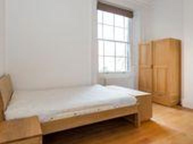 2 Bedrooms Flat for rent in Lancaster Gate, London W2