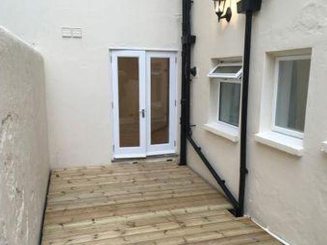 2 Bedrooms Flat for rent in Lansdowne Place, Hove BN3