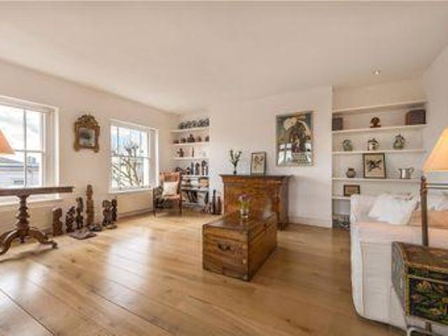 2 Bedrooms Flat for rent in Lansdowne Road, Holland Park W11