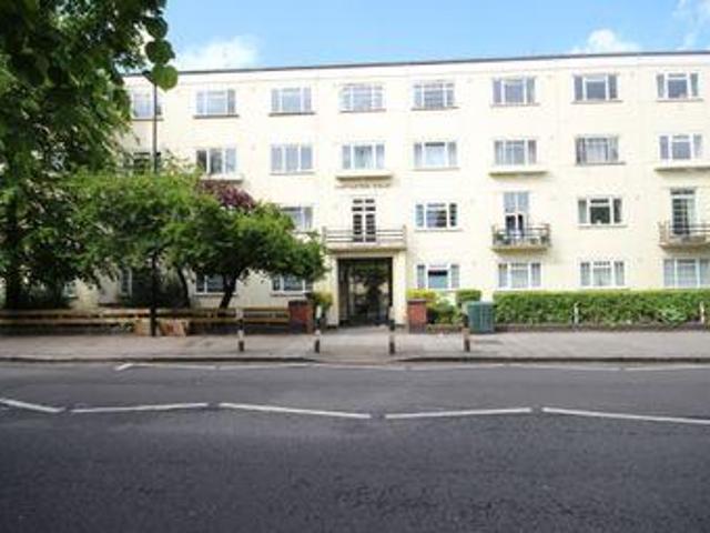 2 Bedrooms Flat for rent in Lansdowne Way, London SW8