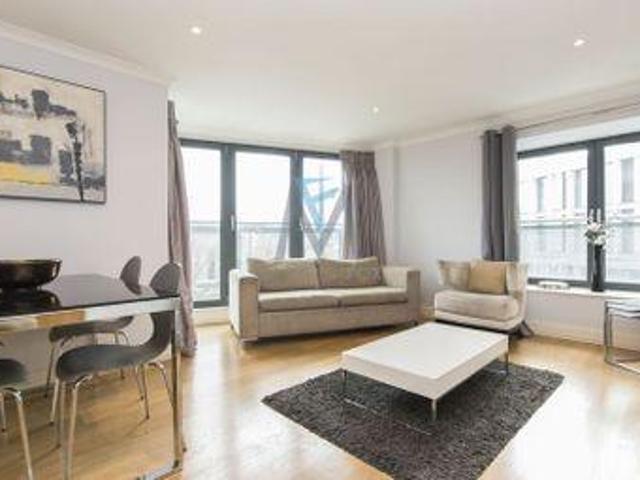 2 Bedrooms Flat for rent in Lett Road, Stratford E15
