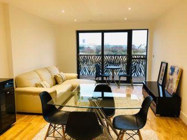 2 Bedrooms Flat for rent in Leven Wharf, Leven Road, London E14