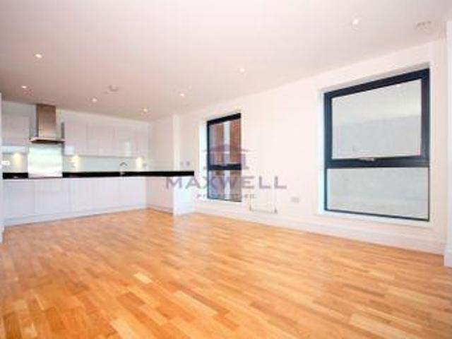 2 Bedrooms Flat for rent in Leven Wharf, Leven Road, London E14