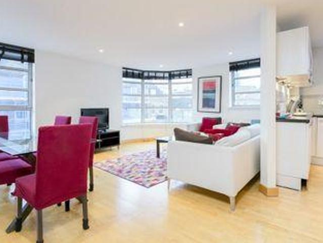 2 Bedrooms Flat for rent in Leyden Street, London E1