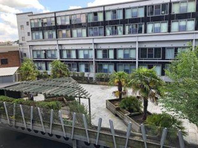 2 Bedrooms Flat for rent in Leylands Road Citispace West, Leeds LS2