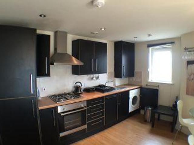 2 Bedrooms Flat for rent in Leylands Road, Leeds LS2