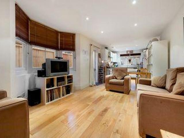 2 Bedrooms Flat for rent in Leander Road, Brixton, London SW2