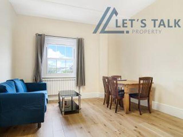 2 Bedrooms Flat for rent in Leinster Gardens, London W2