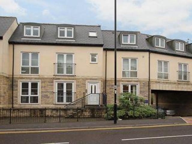 2 Bedrooms Flat for rent in Leppings Lane, Sheffield S6