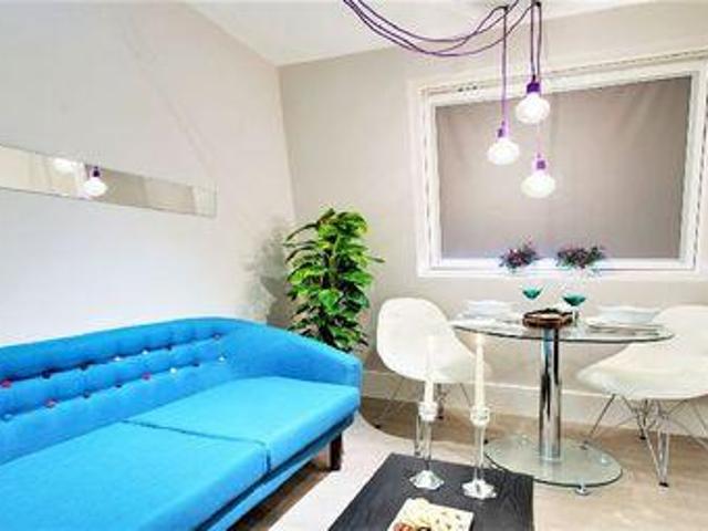 2 Bedrooms Flat for rent in Lithos Road, London NW3
