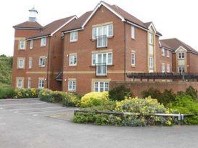 2 Bedrooms Flat for rent in Little Field, Littlemore, Oxford OX4