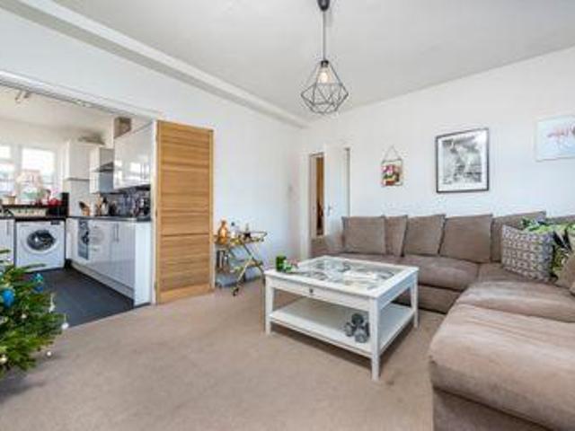 2 Bedrooms Flat for rent in Liverpool Road, London N1