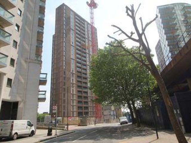 2 Bedrooms Flat for rent in Liberty Building, Canary Wharf, London E14