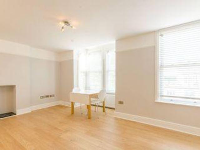 2 Bedrooms Flat for rent in Lichfield Grove, London, 2Jl, Finchley Central, London N3