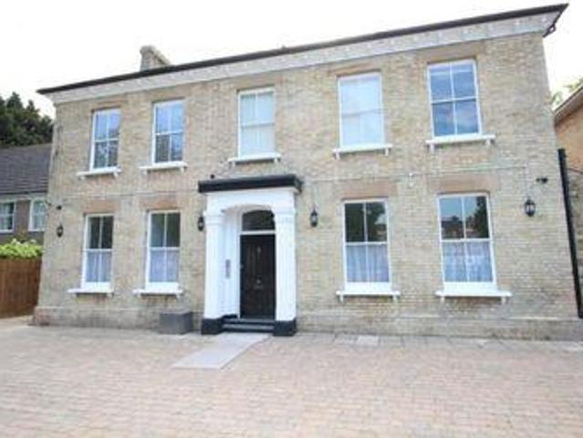 2 Bedrooms Flat for rent in Linden Road, Bedford MK40