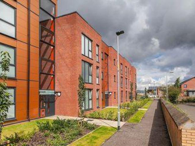 2 Bedrooms Flat for rent in Linthouse Buildings, Govan, Glasgow G51