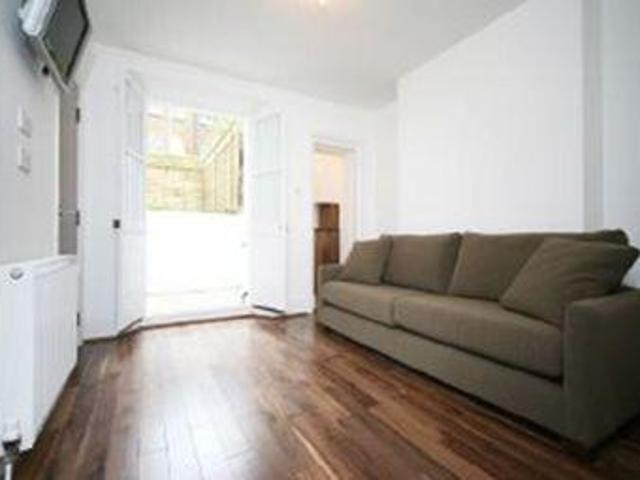 2 Bedrooms Flat for rent in Lisgar Terrace, West Kensington W14