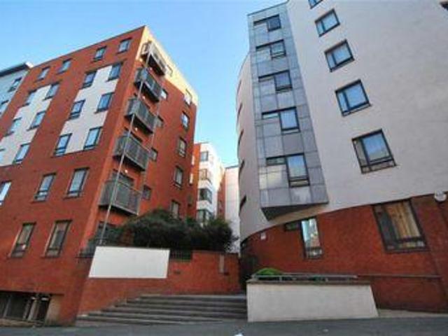 2 Bedrooms Flat for rent in Ludgate Hill, Manchester M4